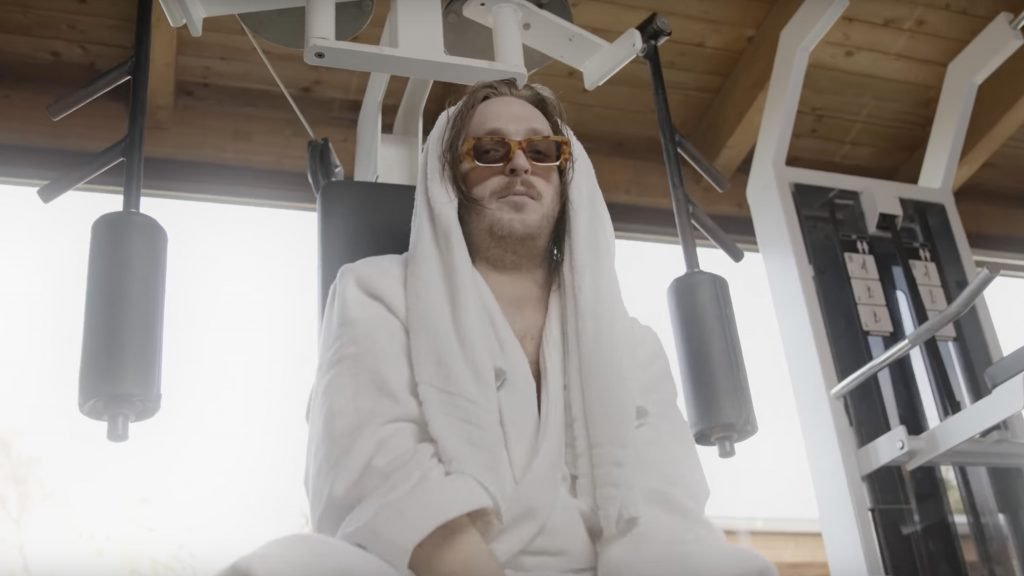 Karate Andi feat. Skinny Finsta – Alles was ich mache (prod. Voddi257)